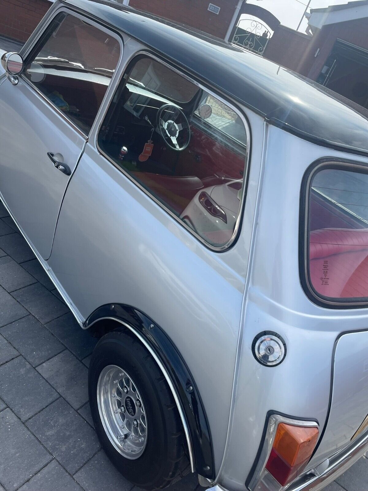 1983 Classic Mini 1275cc – Collector’s Dream - MINI TRADER
