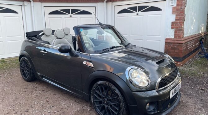 Used MINI Convertible for Sale in the UK - MINI Trader