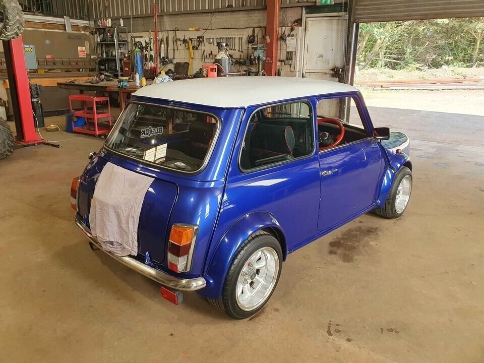 Classic Mini with Honda D16 twin cam conversion - MINI Trader
