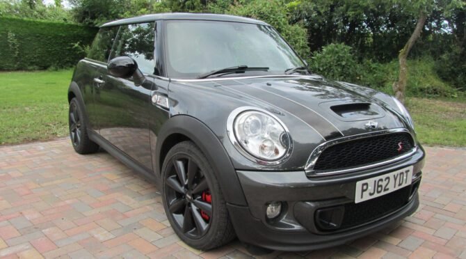 Used MINI Cooper for Sale in the UK - MINI Trader