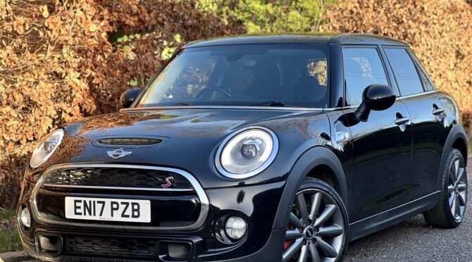 Used MINI Cooper for Sale in the UK - MINI Trader