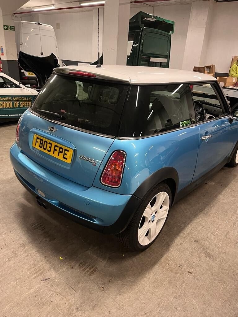 MINI Cooper S R53 - MINI Trader