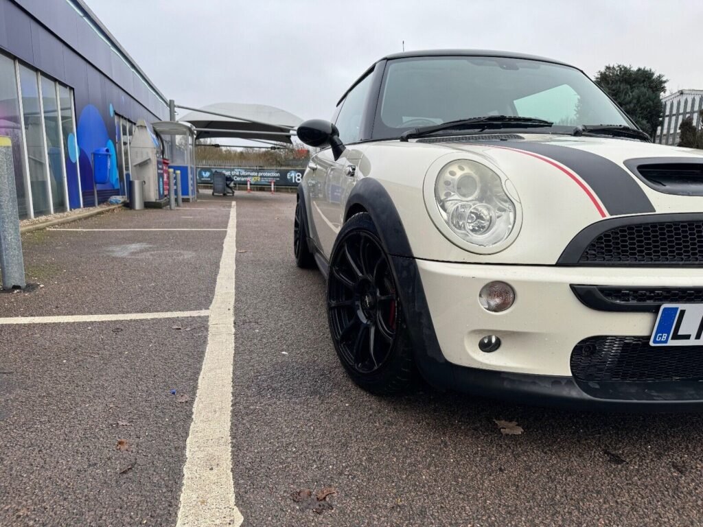 Used MINI Cooper S R53 for sale - | Cruise Control | MINI TRADER