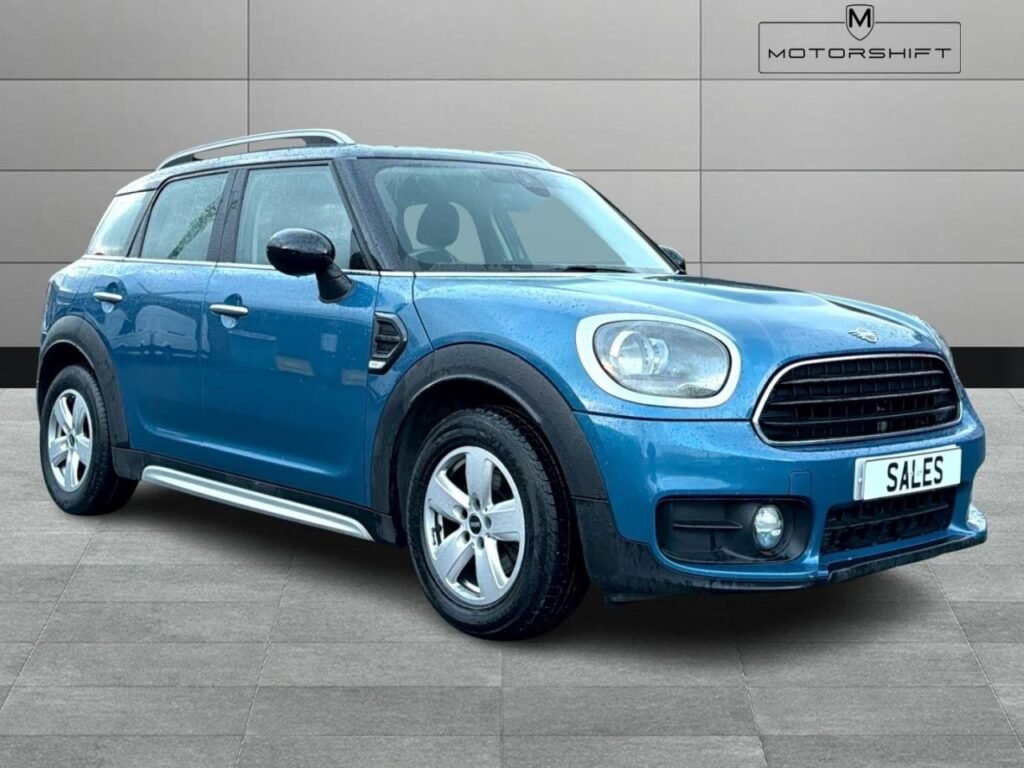 2019 MINI COUNTRYMAN 1.5 Cooper Classic SUV 5dr Petrol Steptronic Euro ...