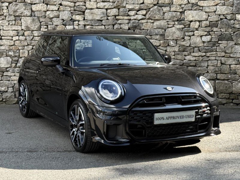 2025 (25) MINI HATCHBACK 1.5 Cooper Classic Premium 3dr Auto - MINI Trader